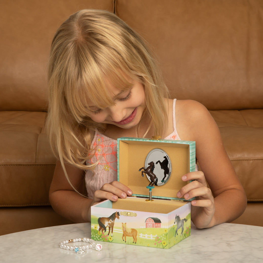 Girls Musical Jewelry Boxes | Beautiful Music Boxes – Giggle & Honey